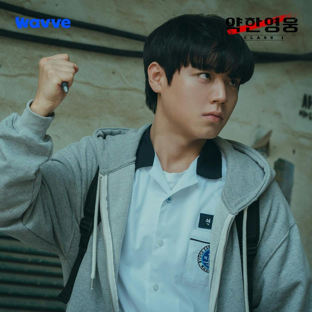 Meet Park Ji Hoon of “Weak Hero Class 1” And More Top Idol Actors | KOCOWA+